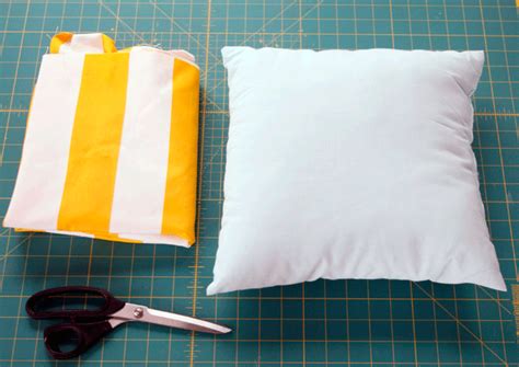 Cómo hacer una funda de almohadon en 6 simples pasos Trapitos ar
