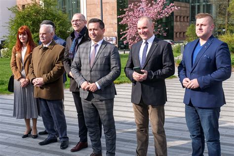 PSL i Polska 2050 pójdą razem do wyborów Wspólna lista to Radio Opole