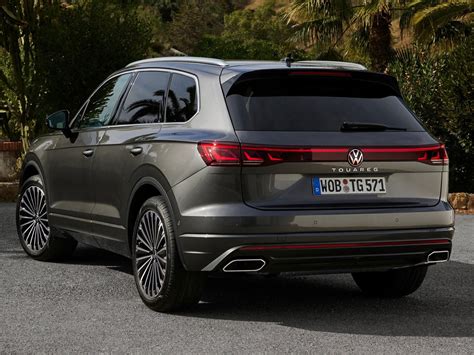 2023 Volkswagen Touareg Facelift Revealed Gets Refreshed Exterior