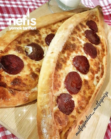 Ka Arl Sucuklu Pide Nefis Yemek Tarifleri