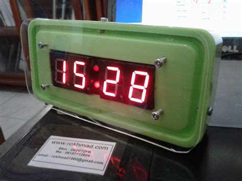 membuat jam digital dengan arduino uno pinout schemat
