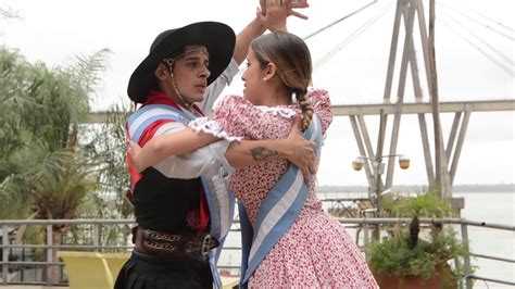 Lourdes Montenegro y Jonathan Roth Pareja Nacional de Chamamé 2020