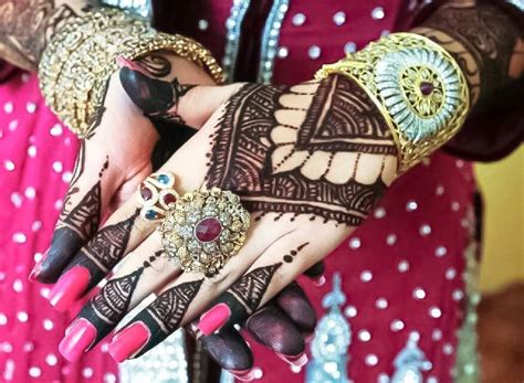 Beautiful Simple Mehndi Designs For Festive Look Page Of