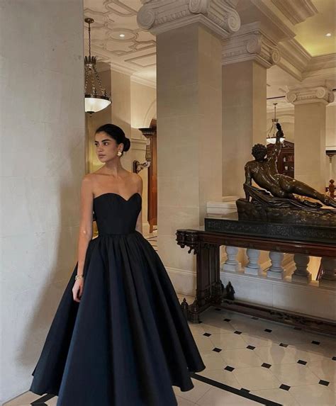Pin By Granada Lopez Santana On Vestidos De Fiesta In 2024 Gowns