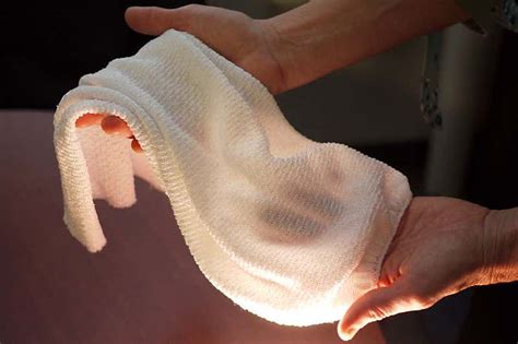 Heat Sensitive Fabric Cools You On Hot Days And Warms You In The Cold