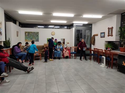 Los Reyes Magos Pasaron Por Trabanca Para Dejar Sus Regalos Y Caramelos
