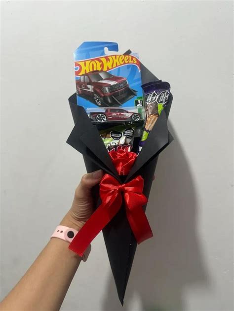 Ramos De Hot Wheels En 2024 Regalos Para Novios Navidad Regalos