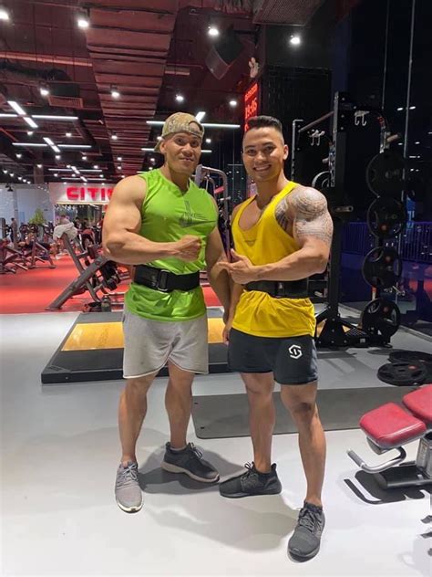 Trai Hot Hòn Họt on Twitter RT traidocquyen Siêu ngon Vào album