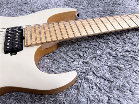 Saito Guitars S H Hard Tail Alder Maple Sand Beige