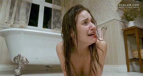 Tania Saulnier Nude Telegraph