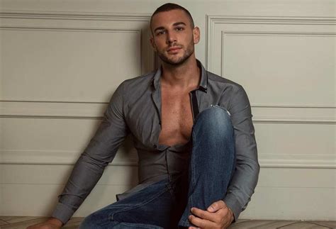 Alex Di Giorgio tutto sul finalista di Ballando età fidanzato storia