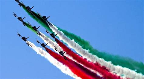 Frecce Tricolori chi è Oscar Del Dò pilota dell aereo che si è schiantato
