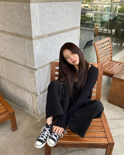 Thay đổi style nữ idol xấu nhất lịch sử KPop JooE Momoland lột xác