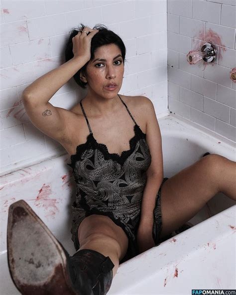 Rosa Diaz Brooklyn Nine Nine Stephanie Beatriz Stephaniebeatriz
