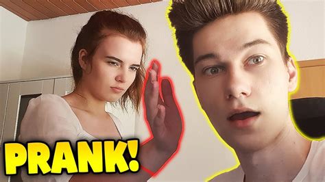 Freundin SchlÄgt Mich Wegen Diesem Prank 😡 Youtube