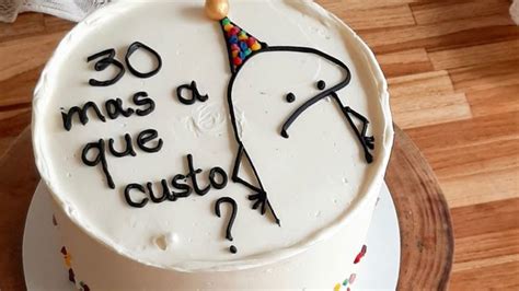 Topo de Bolo Meme palito engraçado zueira Decoração festa aniversario