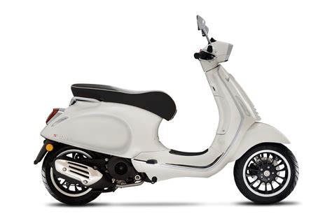 Vespa Sprint Prezzo Consumi Colori