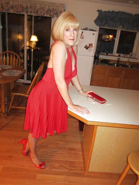 Mature Exhibitionist Photo 4 11 X3vid