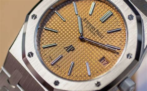 Audemars Piguet Royal Oak Jumbo Extra Thin Watch Improb