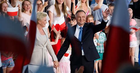 Wyniki wyborów 2020 Duda i Trzaskowski w II turze Wyniki exit poll