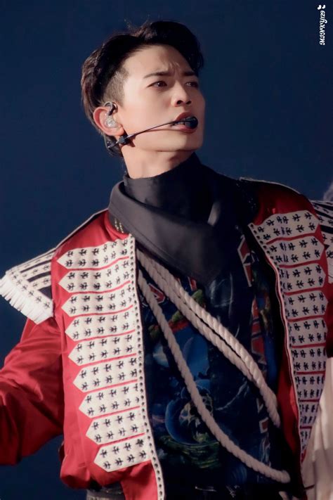 SHXVee on Twitter RT MINKY129 230624 SW6 PERFECT ILLUMINATION 민호