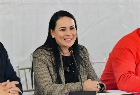 Alejandra Del Moral Renuncia Al PRI Se Suma A Sheinbaum