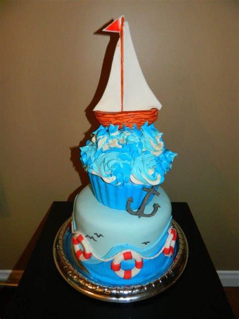 Gâteau et cupcake géant thème de la mer facebook