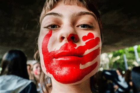 Câmara aprova projeto que aumenta pena mínima para feminicídio