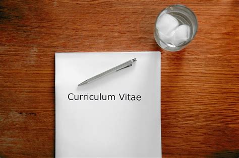 Contoh Cv Ats Fresh Graduate Dan Cara Membuatnya Karir Ai