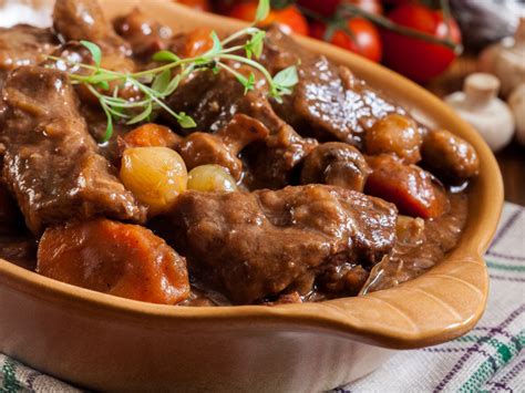 Recette Facile Comment Pr Parer Le B Uf Bourguignon Traditionnel
