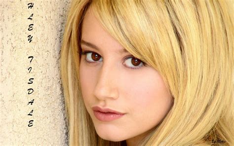 Ashley Tisdale Desktop Wallpapers Wallpics Net