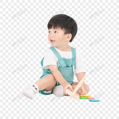 可爱宝宝坐地上玩玩具元素素材下载 正版素材401805659 摄图网