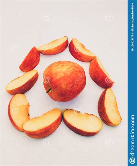 Apples Fruit Shining Fresh Red Apple Ripe Juicyapples Whole And Sliced