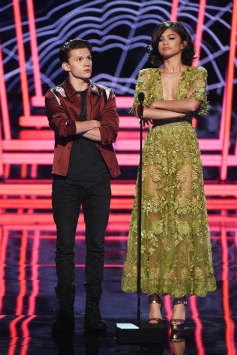 Tom Holland y Zendaya confirmaron su relación pero le dieron un