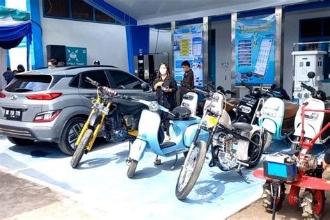 Foto Pemprov DKI Jakarta Akan Perbanyak Charging Station Kendaraan