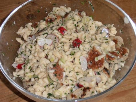 Spätzle Weißwurst Salat Rezept mit Bild kochbar de