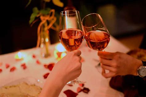 8 Vinos para una cena romántica Para encender la llama del amor