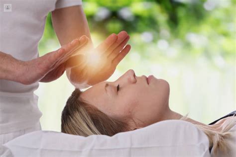 Terapia Holística qué es síntomas y tratamiento Top Doctors
