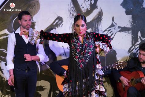 Flamenco Show In Sevilla Bij Los Gallos Hellotickets