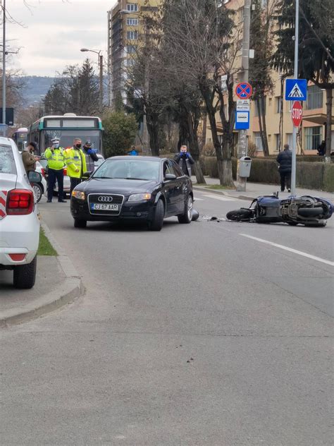 Accident pe strada Liviu Rebreanu FOTO Ştiri de Cluj