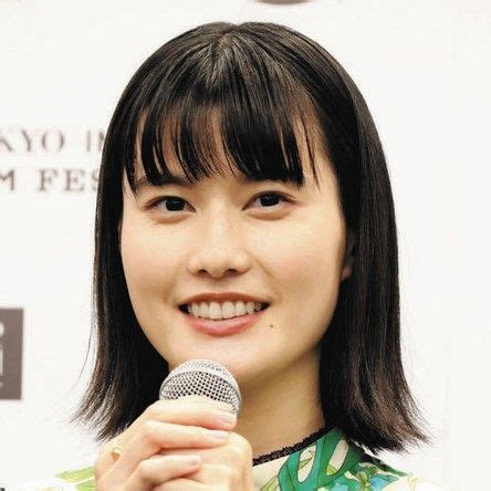 橋本愛最新自撮り写真 放出 ファン歓喜ぜーんぶカワイイ放出嬉しすぎます可愛すぎます大天使中日スポーツ東京中日スポーツ