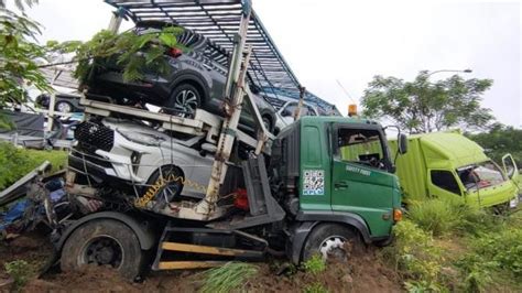 Kecelakaan Maut Di Tol Semarang Solo Truk Rem Blong Tabrak 8 Kendaraan