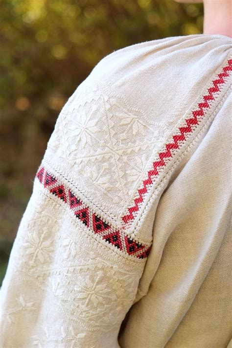 Pin by viktoriua Bobbylova on Швидке збереження Ukrainian clothing
