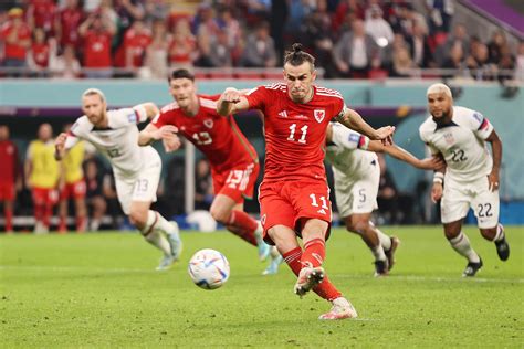 Estados Unidos Vs Gales Gr Talo Gales Gareth Bale Anota De Penal El