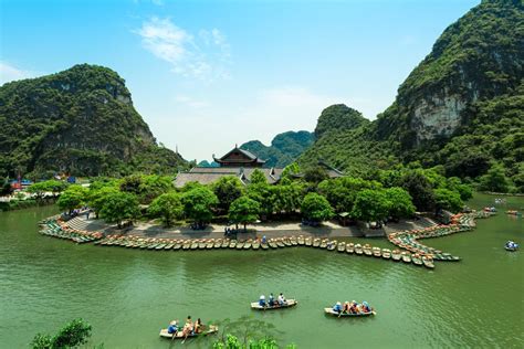 Best Things To Do In Ninh Binh Vietnam The Crazy Tourist
