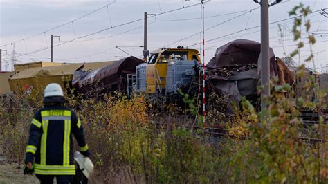 Nach Unfall bei Kerpen Bahnstrecke zwischen Köln und Aachen gesperrt