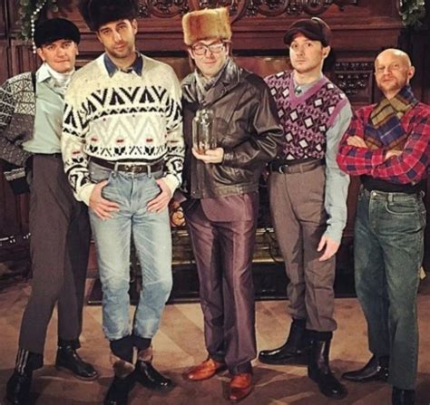 Модный раритет что носили мужчины в 90 е годы