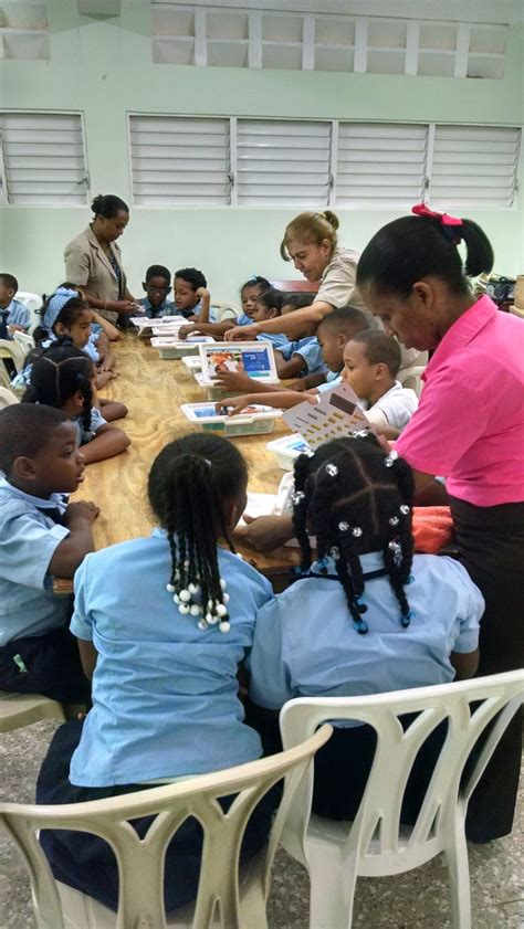 Centro Educativo San Pedro Apóstol Taller de Rebotica