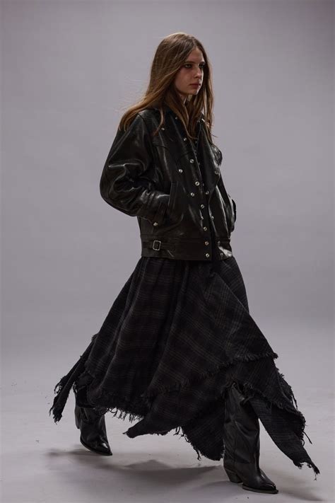 Pin By Ashlee Sara Krasnov On Leather Wear In 2024 Fashion Show