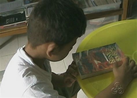 Rede Globo redeamazonica Bom dia Amazônia mostra biblioteca montada